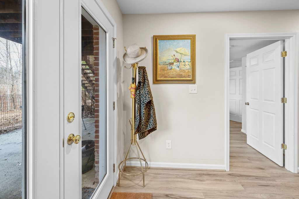 Universal Basement Apartment Design - D.F. Hughes Construction